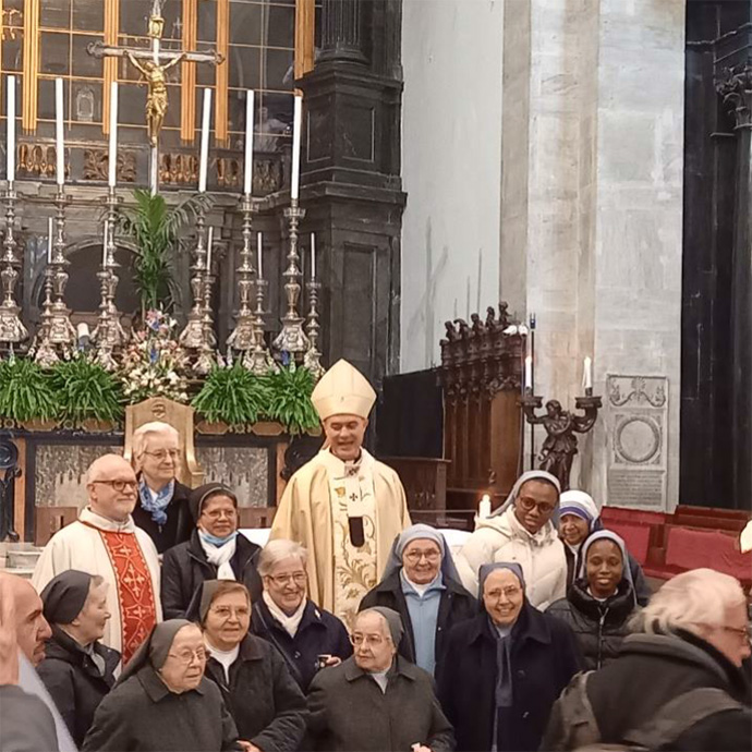 Celebrating Our Consecrated Life with the New Bishop of Torino ...